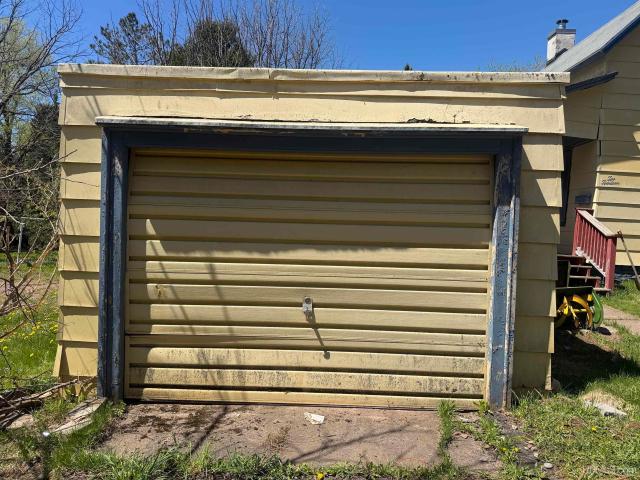 213 S Range Road