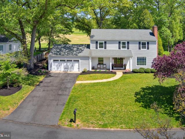 213 Saint Ives Drive