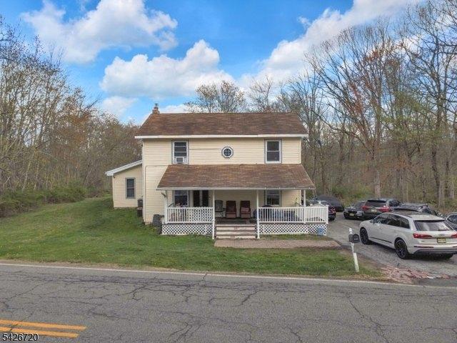 213 Sand Shore Rd, Mount Olive Township, NJ 07828