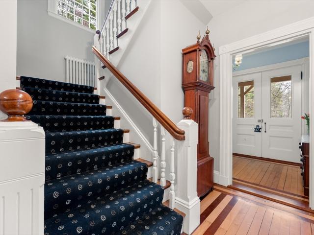 213 School St, Milton, MA 02186 | MLS #73497