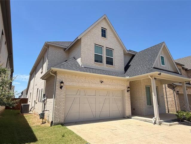 213 Scottish Way