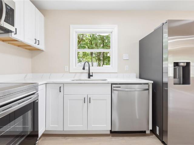 213 Shawen DR