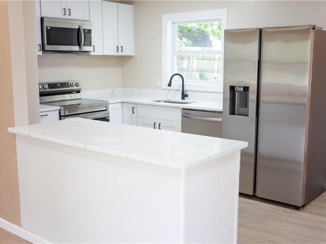 213 Shawen DR