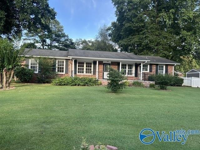 213 Spring Valley Ct SW, Huntsville, AL 35802