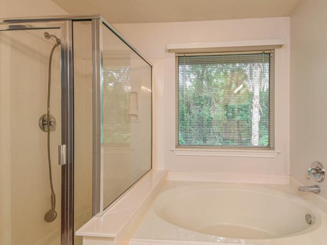 213 Summerhaze Cir, Spring, TX 77382 | MLS #77079