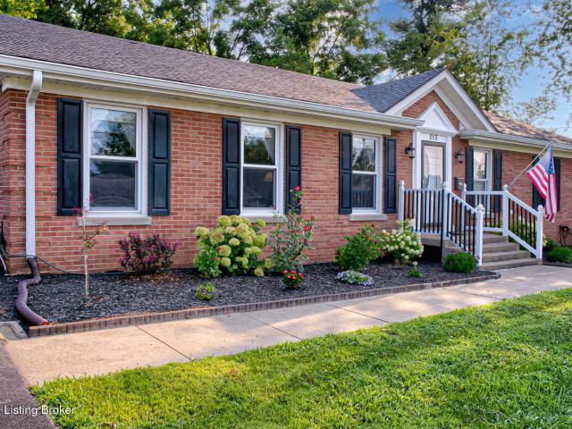 213 Pocahontas Trail