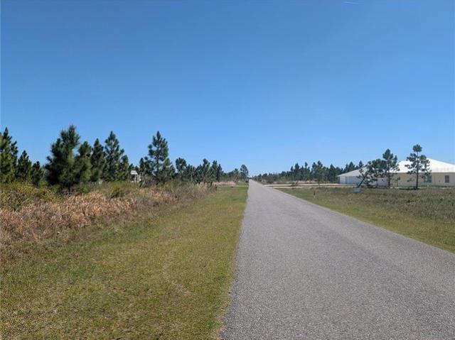 213 Poinciana Dr, Indian Lake Estates, FL 33855
