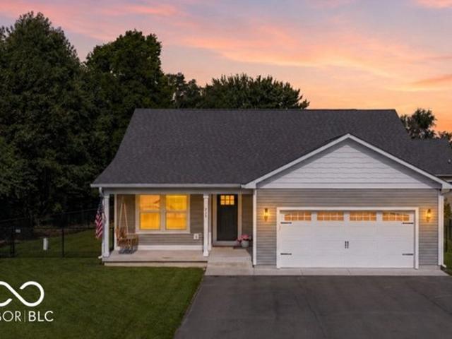 213 Patriots Lndg, Fillmore, IN 46128