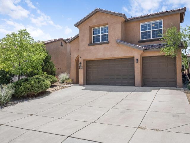 213 Paseo Vista Loop NE