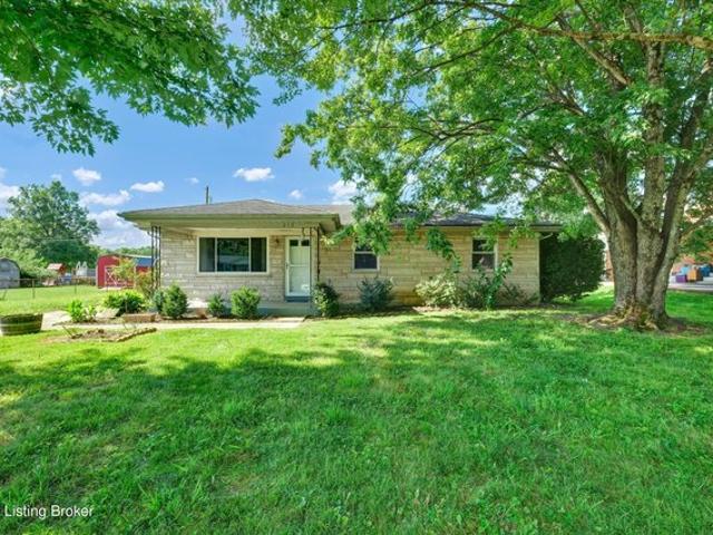 213 Pebblebrook Dr, Shepherdsville, KY 40165