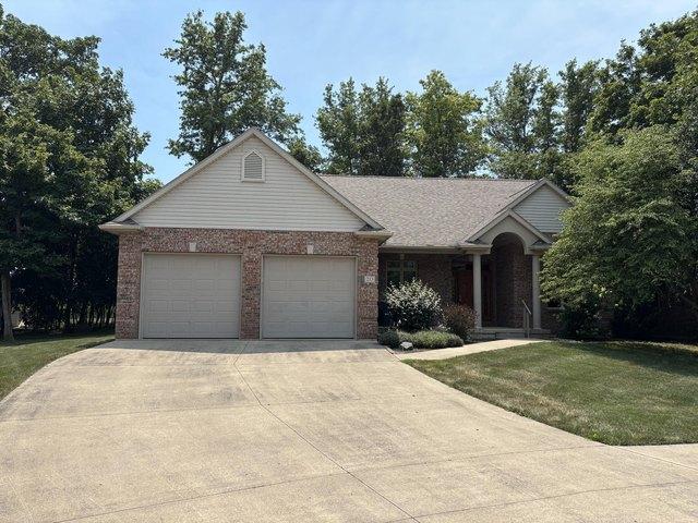 213 Peridot Dr, Anna, OH 45302