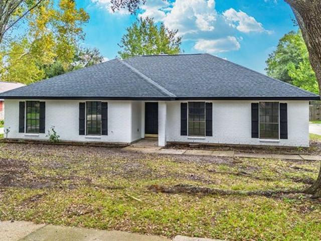 213 Presbytere Pkwy, Lafayette, LA 70503