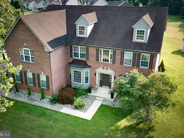 213 Remi Dr, New Castle, DE 19720