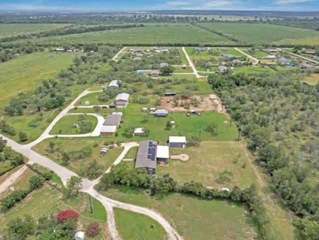 213 River Front Dr, Cedar Creek, TX 78612
