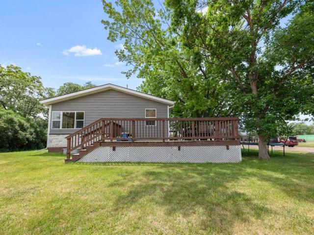 213 W 1st Ave, Fort Pierre, SD 57532