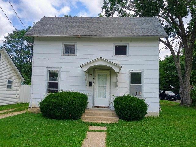 213 W Chapel St, Rockton, IL 61072