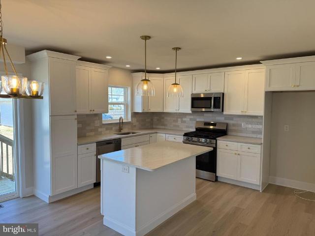 213 W High Street