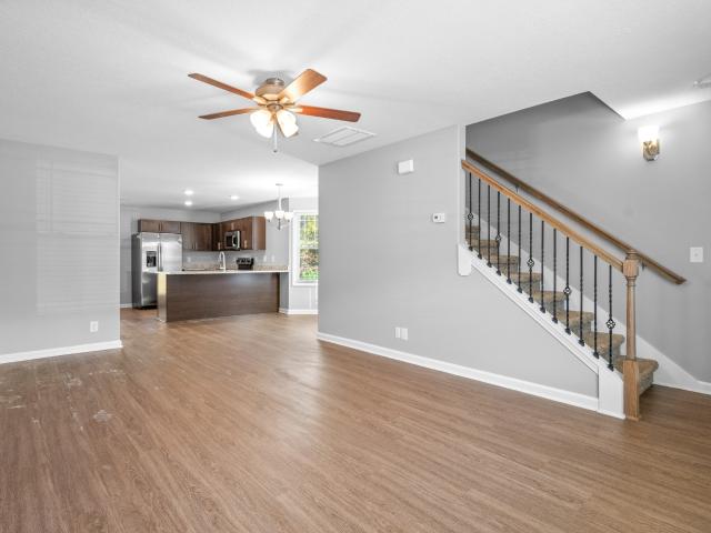 213 Woodland Valley Ln