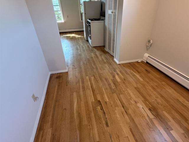 213 Webster Ave # 2R