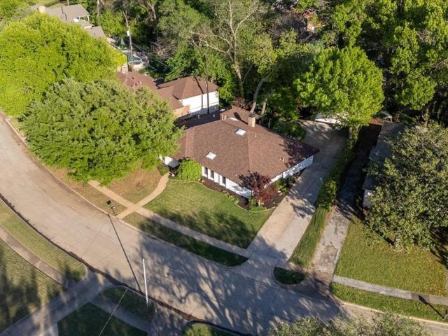 213 Westpark Drive S