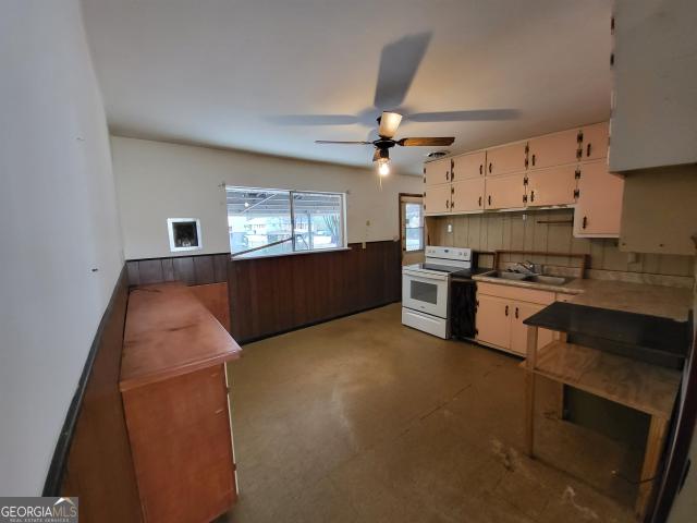 213 Whipporwill Way, Riverdale, GA 30274 | MLS #10663