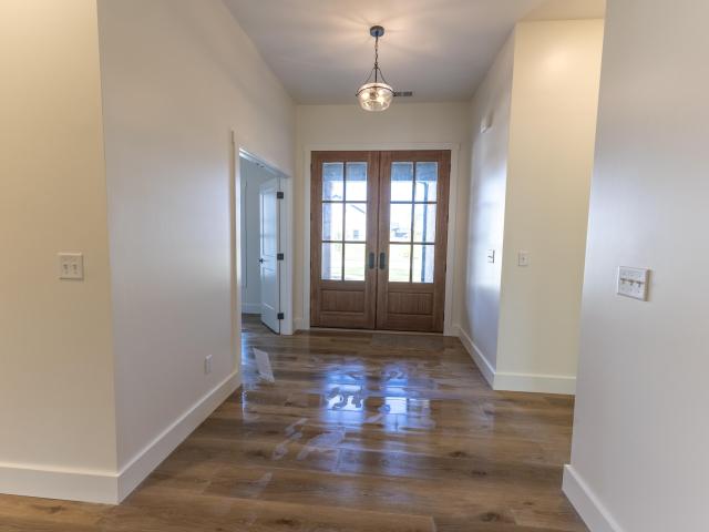 213 Wiley Way