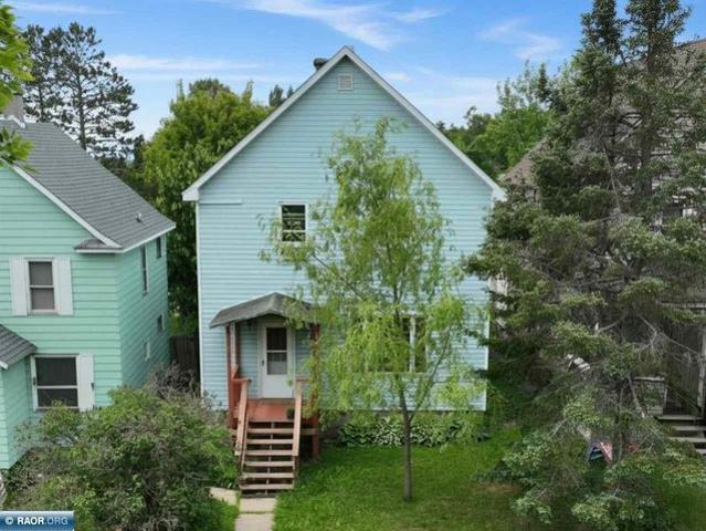 213 Wisconsin Ave W, Gilbert, MN 55741