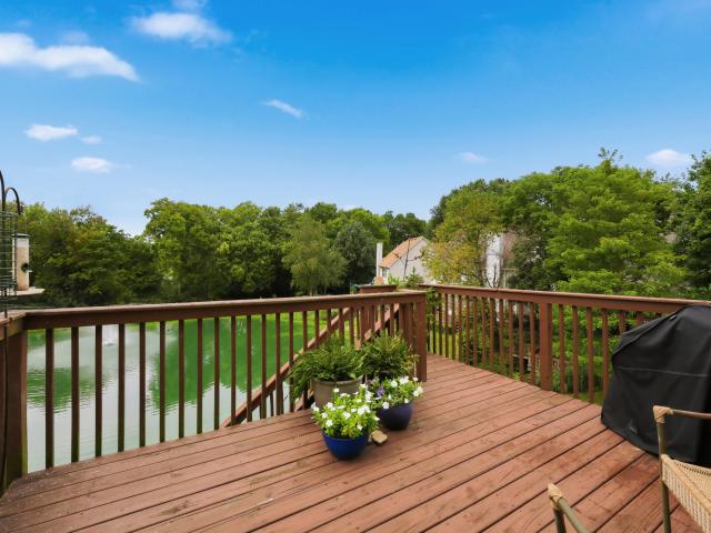 213 Twin Shores Court