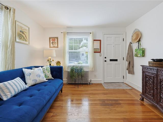 213 Unit Street