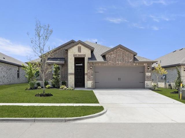 213 Van Horn Dr, Terrell, TX 75160