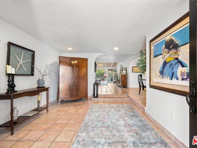 213 Via Cordova, Newport Beach, CA 92663 | MLS #26802 | Compass