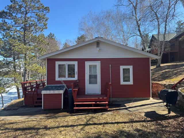 21440 County 18