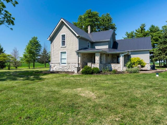 2144 S County Rd 1300 E
