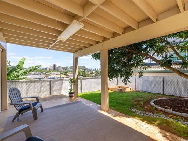 2145 Malino Pl, Honolulu, HI 96817