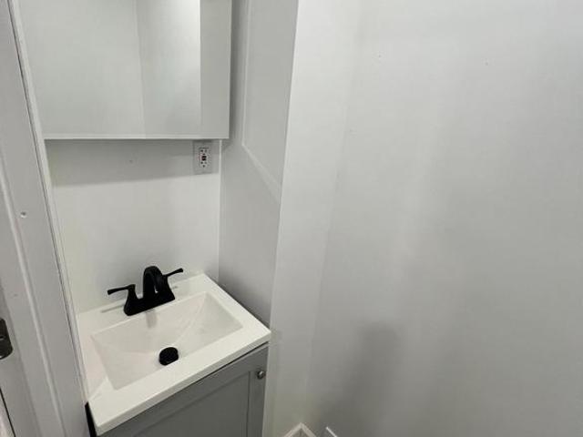 2145 N Dover Street