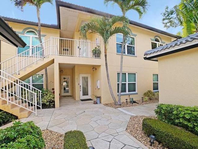 2145 Cay Lagoon Dr #321, Naples, FL 34109