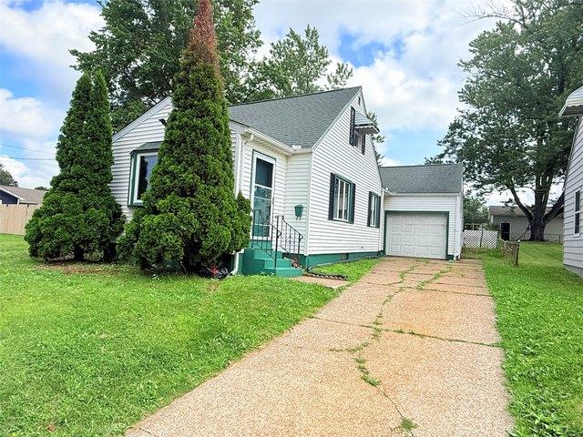 2145 E 38th St, Erie, PA 16510