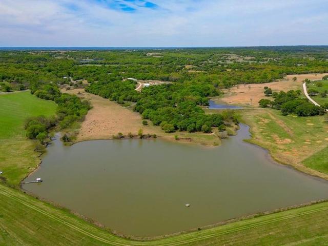 2145 FM 922, TX 76239