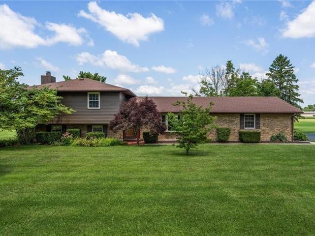 2145 Ginghamsburg Frederick Rd, Tipp City, OH 45371