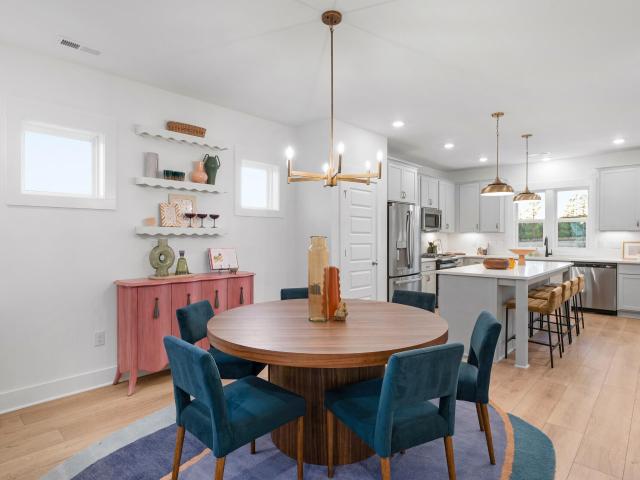 2145 Glen Holw Drive