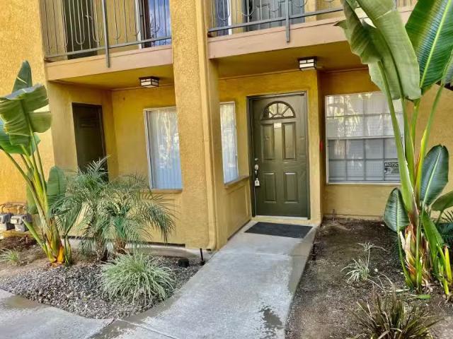 2145 Highpointe Dr #108, Corona, CA 92879