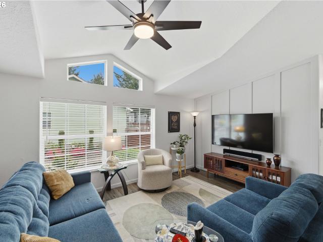 2145 lynne dr