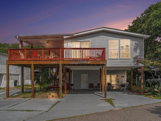 2145 Lark Dr