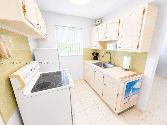 2145 Pierce St Apt 416, Hollywood, FL 33020