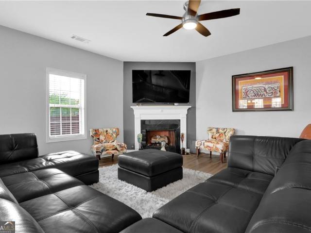2145 Waterford Park Dr, Lawrenceville, GA 30044 | MLS #10789