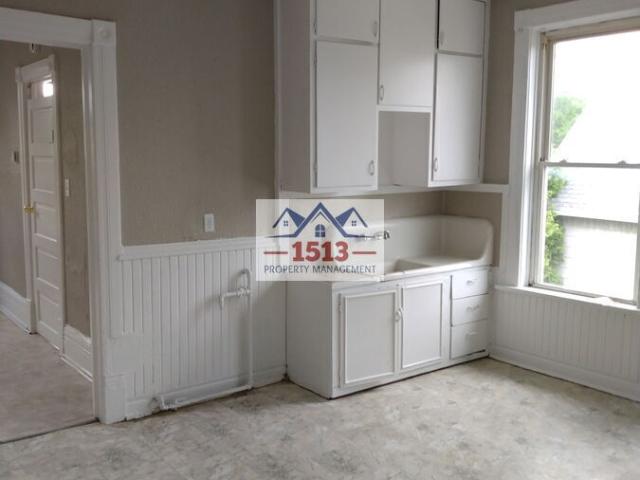 2145A Upper Front S 15 St 1, 2 beds, 1 full bath