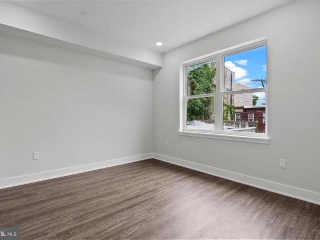 2146 N Front Street # 3