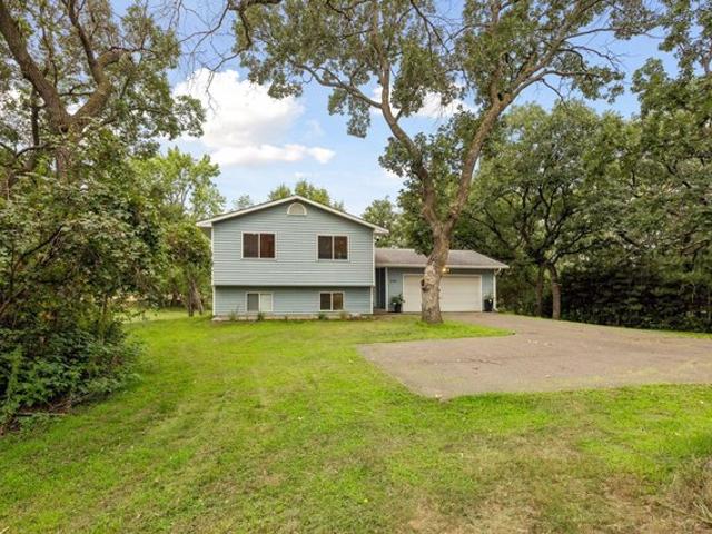 2146 nd Ave NW, Oak Grove, MN 55011