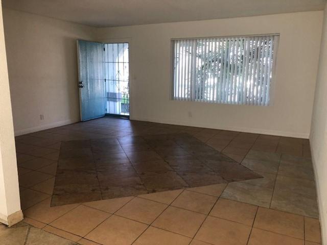 2146 2 Bedroom Apartment for Rent at 2650 E Park Ln, Anaheim, CA 92806 East Anaheim