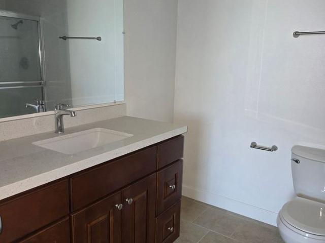 2146 2 Bedroom Apartment for Rent at 2650 E Park Ln, Anaheim, CA 92806 East Anaheim